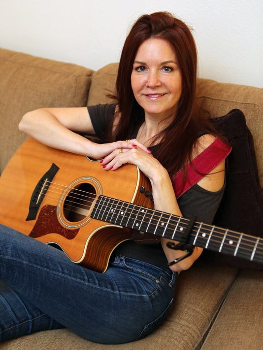 Coffeehouse/Songwriter’s Listening Room | Welcome to The Bronxville ...